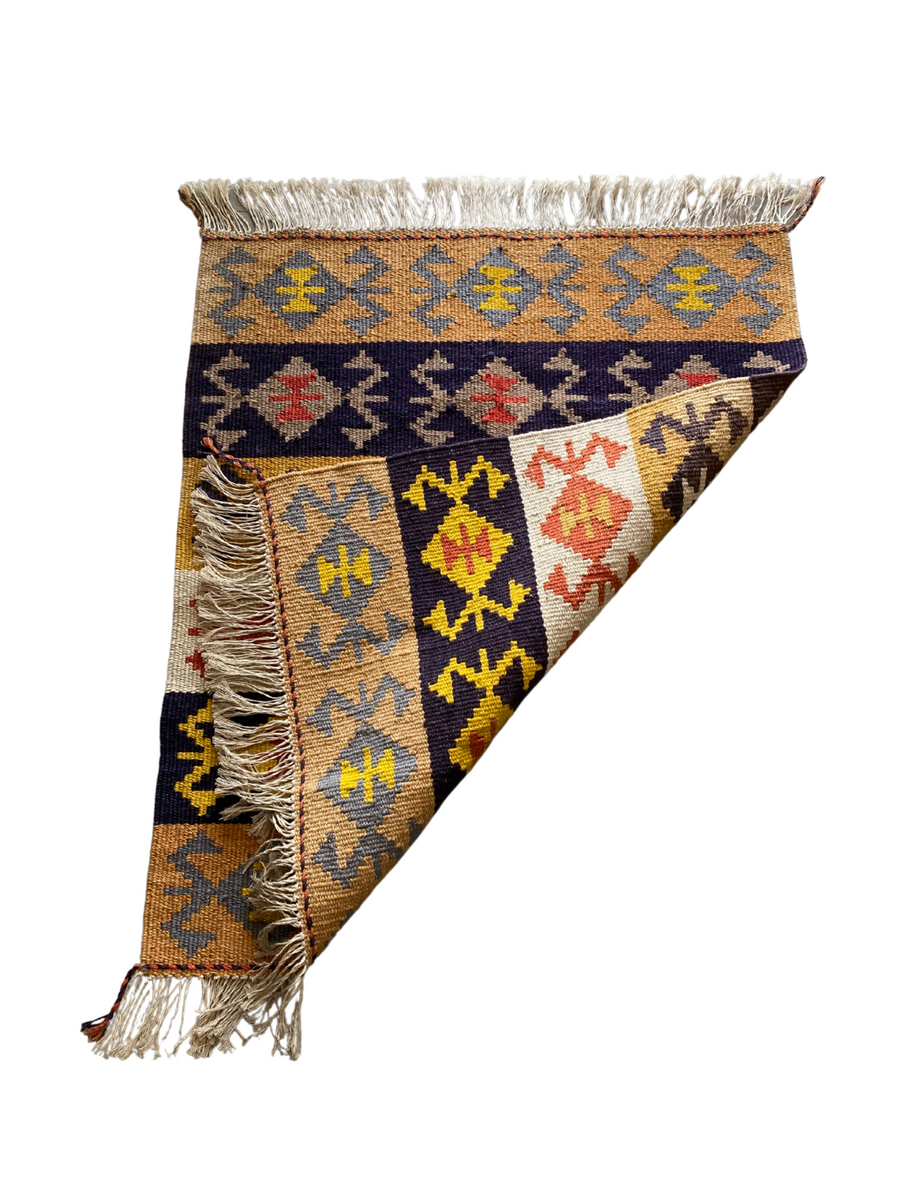 Fortiko EarthLoom Elegance 100 Kenevir El Dokuma Killim – fortiko.com.tr